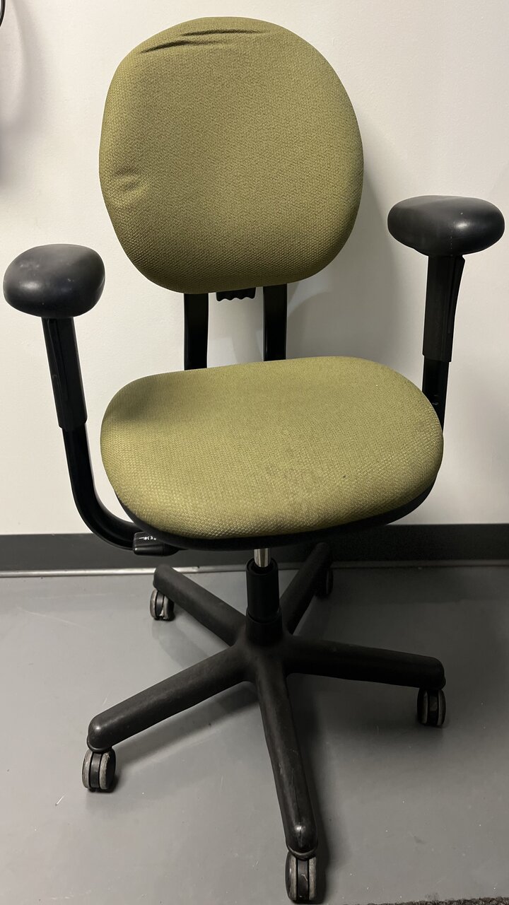 Task chair